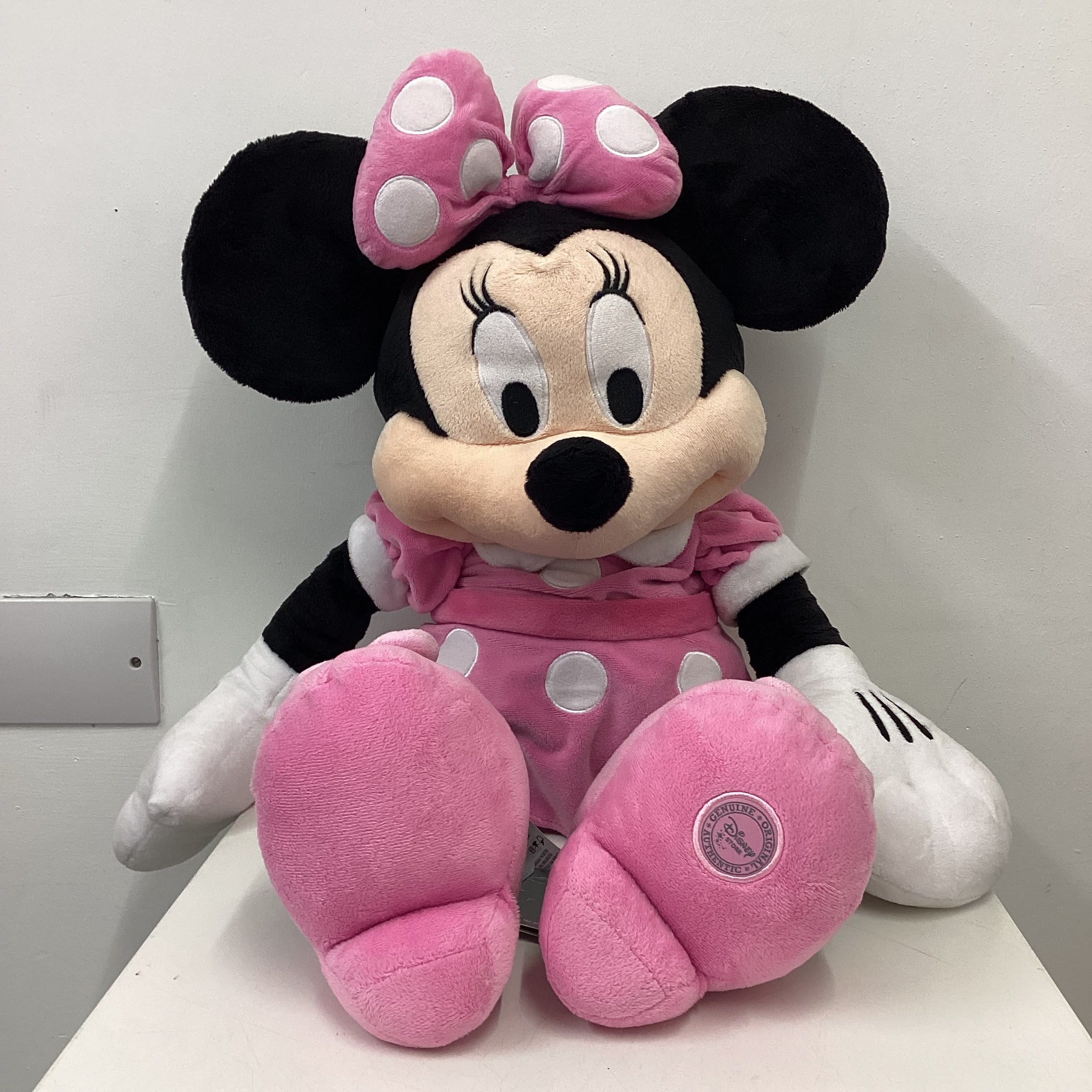 Disney Store Minnie Mouse 30” Plush With Tags – Shop for Shelter